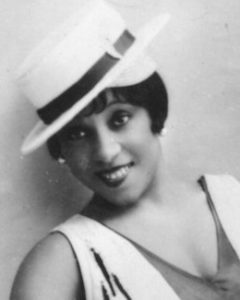 Renaissance Women: 13 Female Writers of the Harlem Renaissance