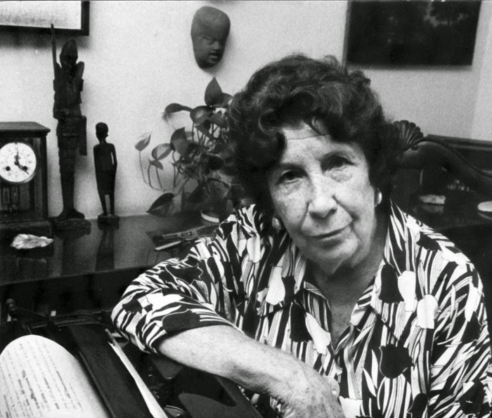 10 Classic Cuban Women Authors | LiteraryLadiesGuide